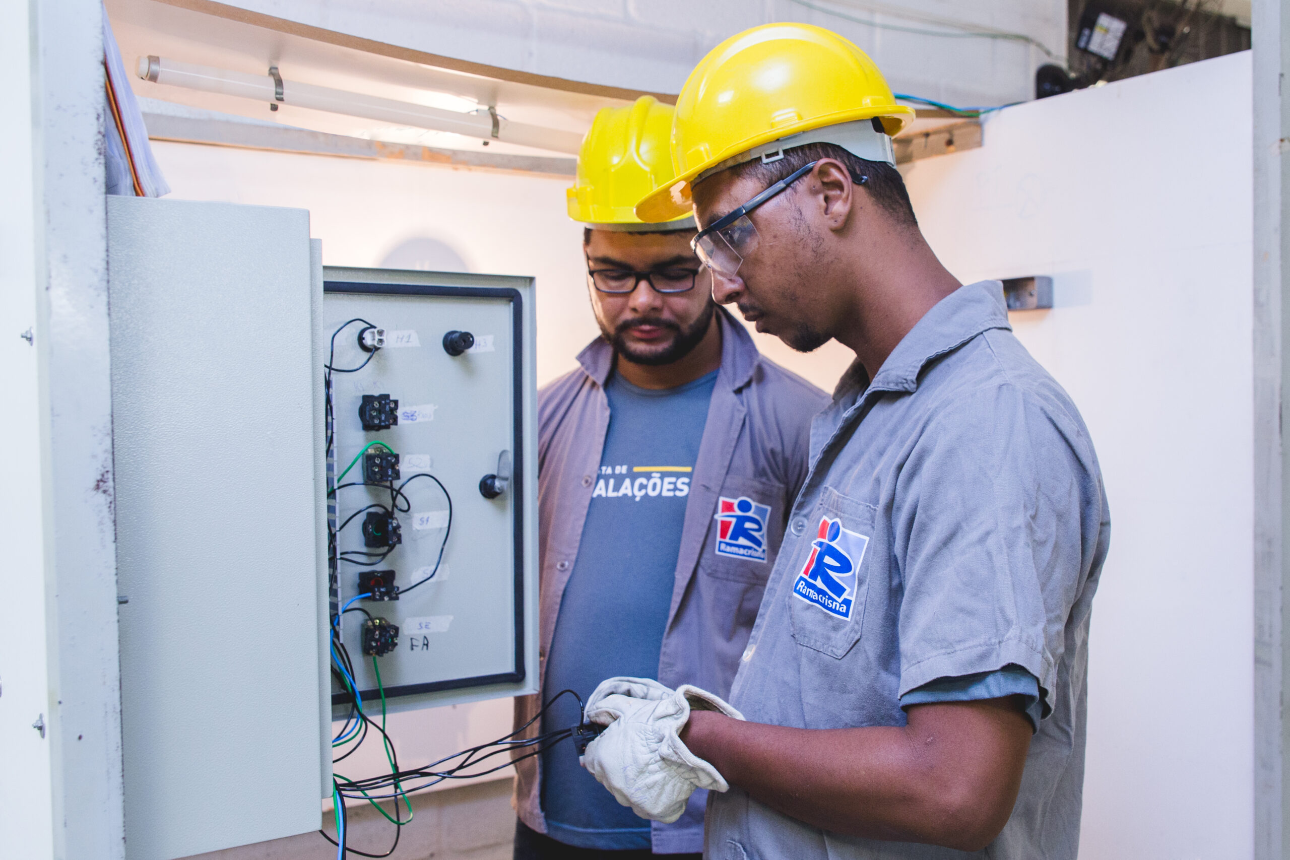 Professional training: how investing in professional training helps ...