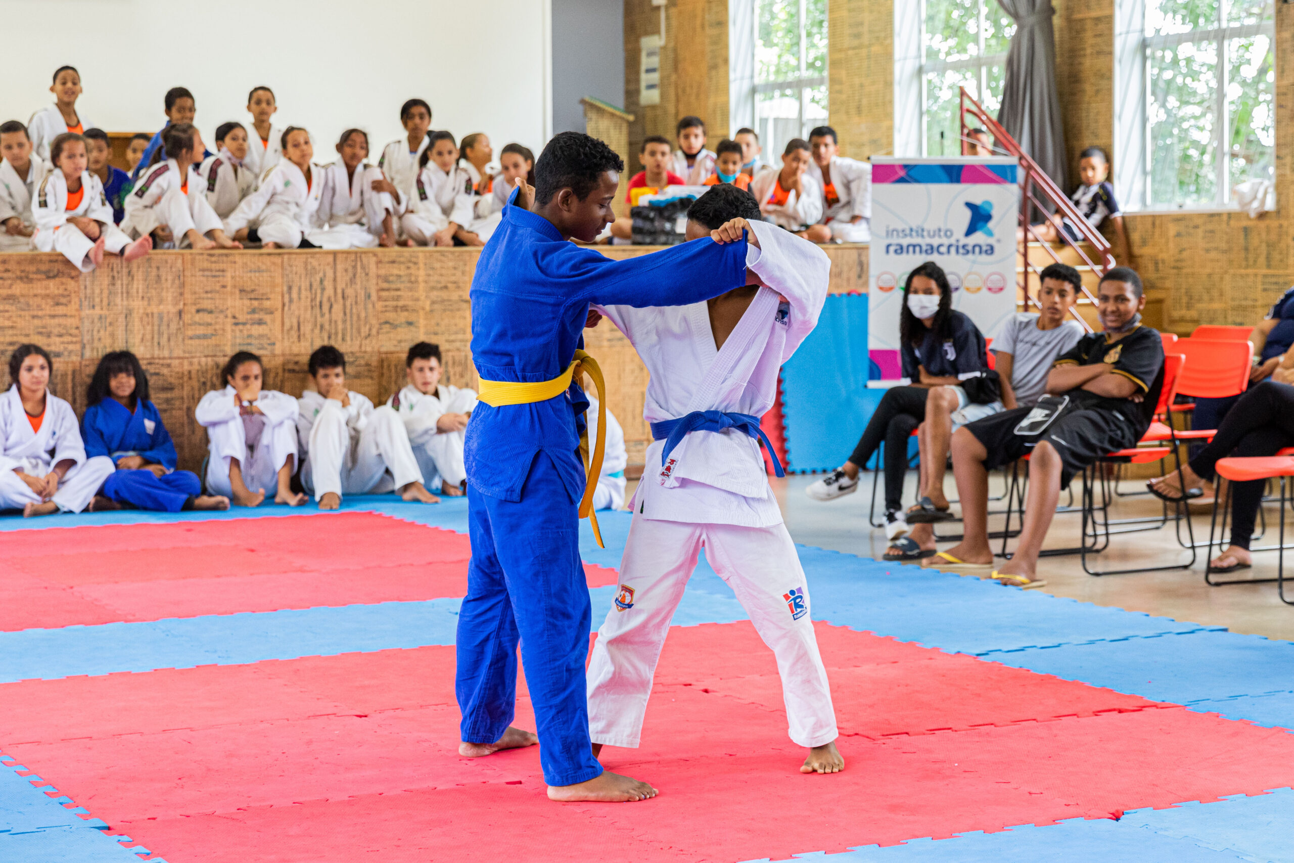 Judo for children helps the integral development of little ones